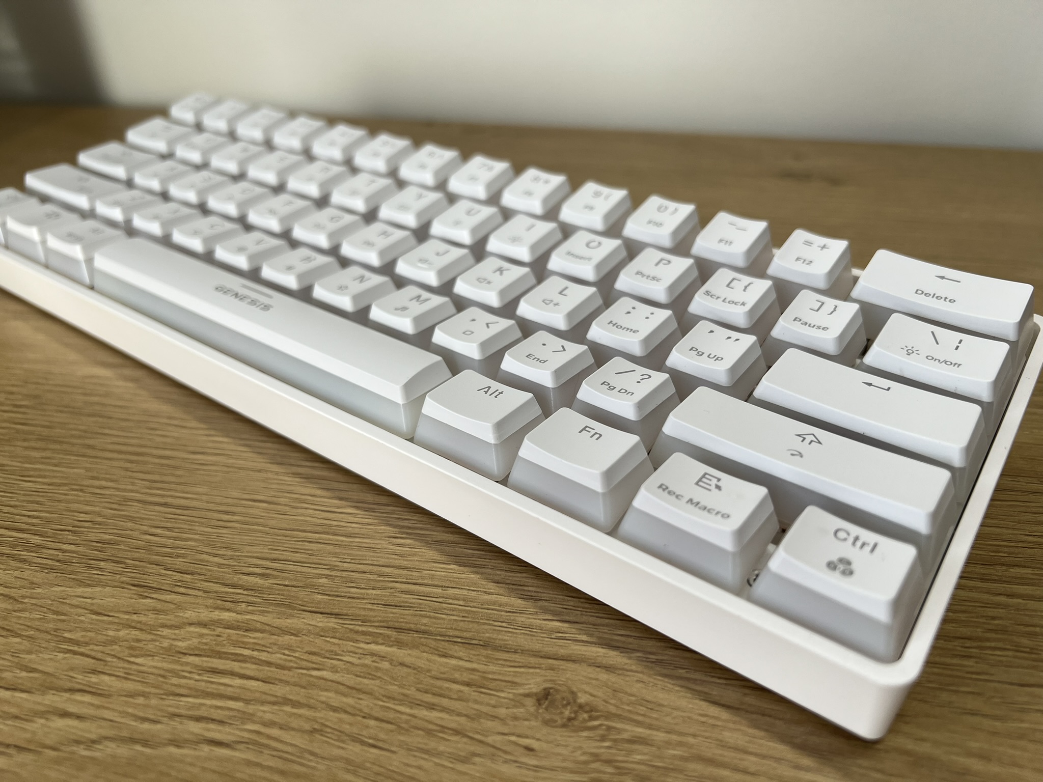 Test Genesis Thor 660 - pierwsza klawiatura 60% producenta.