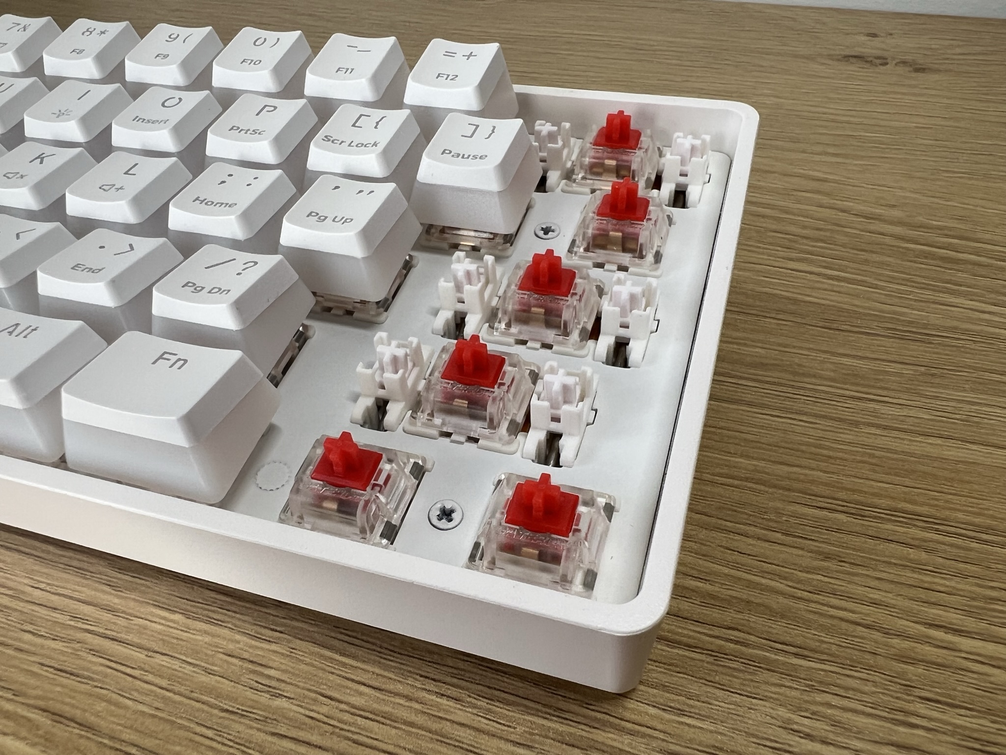 Test Genesis Thor 660 - pierwsza klawiatura 60% producenta.